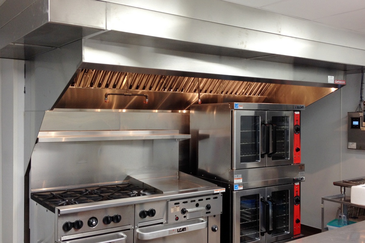 Why Vent Hood Cleaning is Essential for Commercial Kitchens